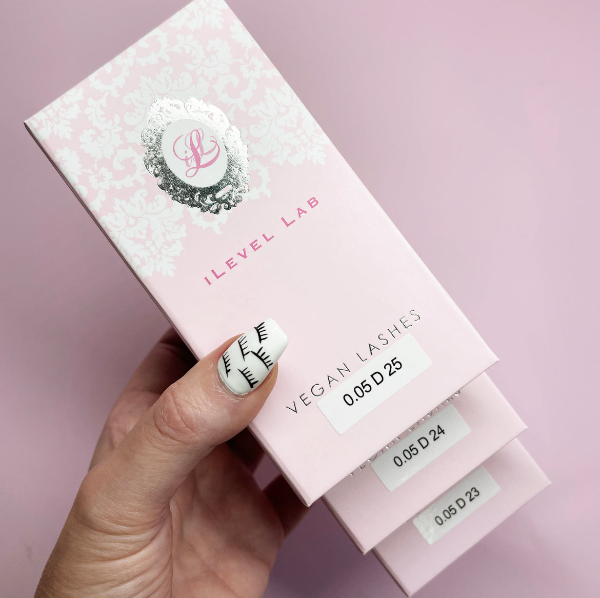 25mm Lash Extensions Available Now – iLevel Lab